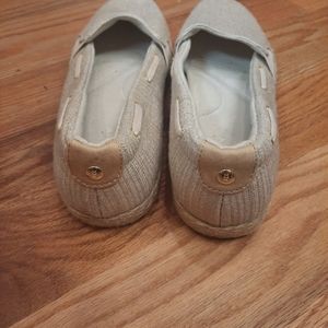 Grasshoppers | Shoes | Grasshoppers Womens Gold Memory Foam Espadrille ...